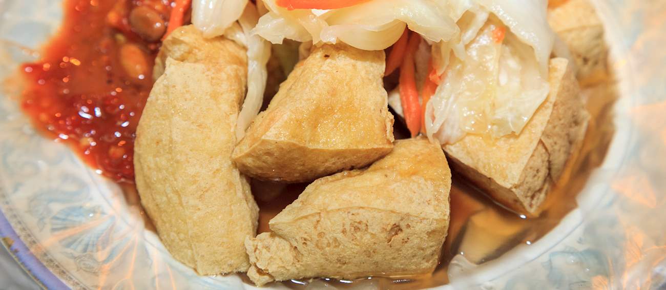 Chòu Dòufu | Traditional Snack From China, East Asia