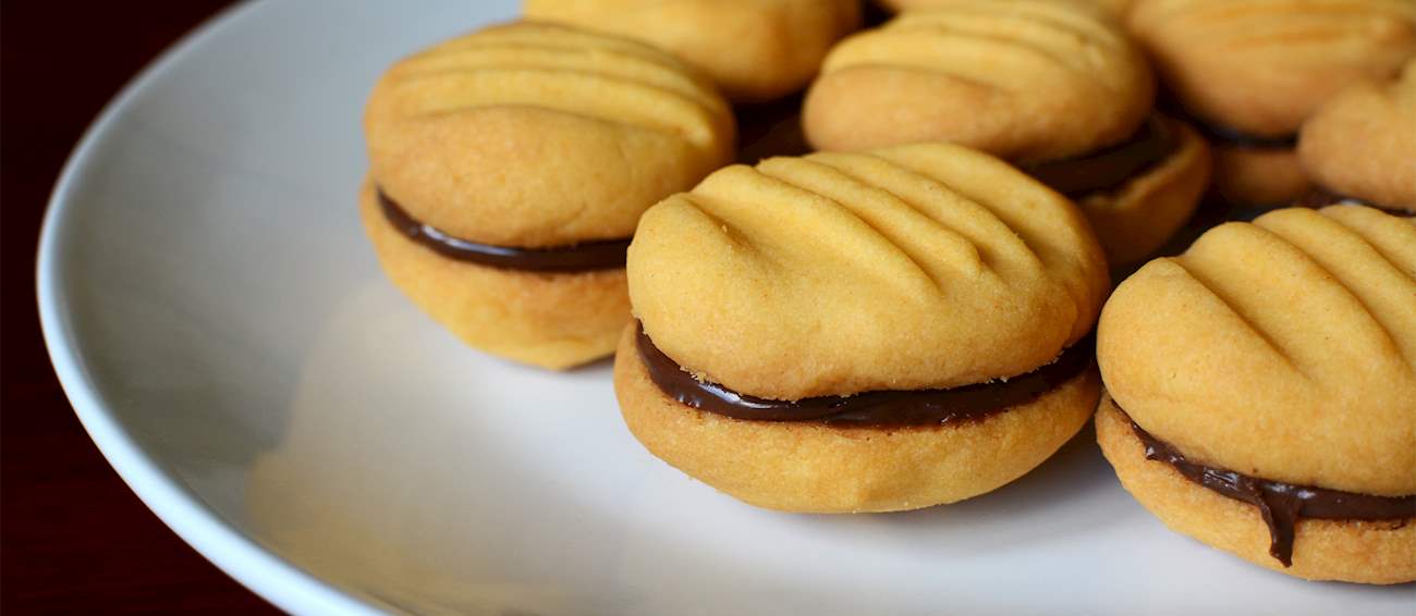 Yo-Yo Biscuits | Traditional Cookie From Australia