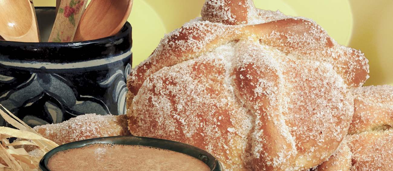 Pan de Muerto | Traditional Sweet Bread From Mexico