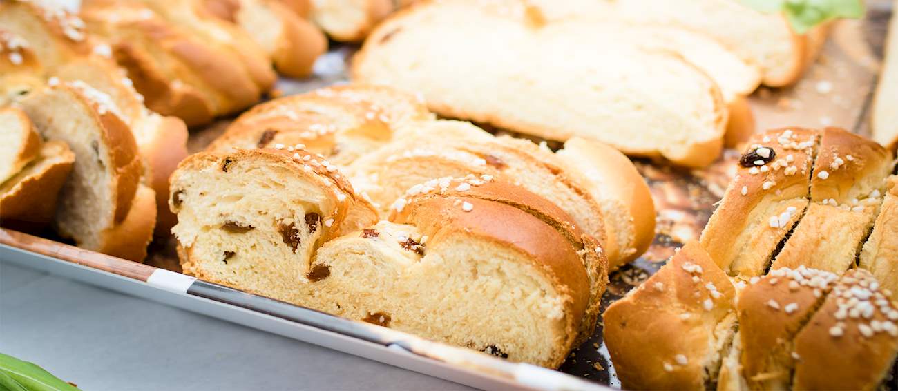 Hefekranz | Traditional Sweet Bread From Switzerland, Central Europe