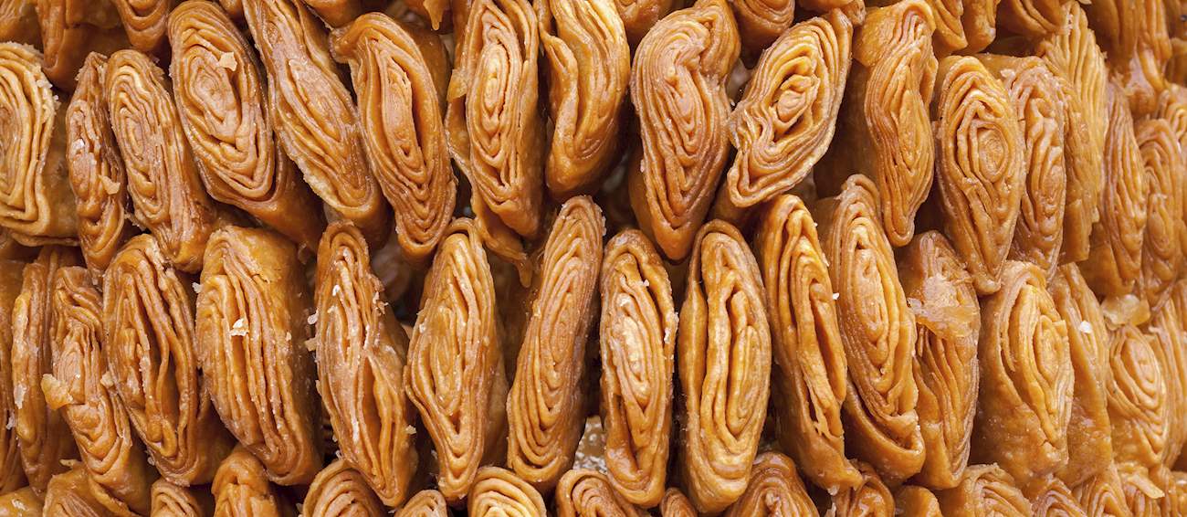 Khaja | Traditional Sweet Pastry From Bihar, India