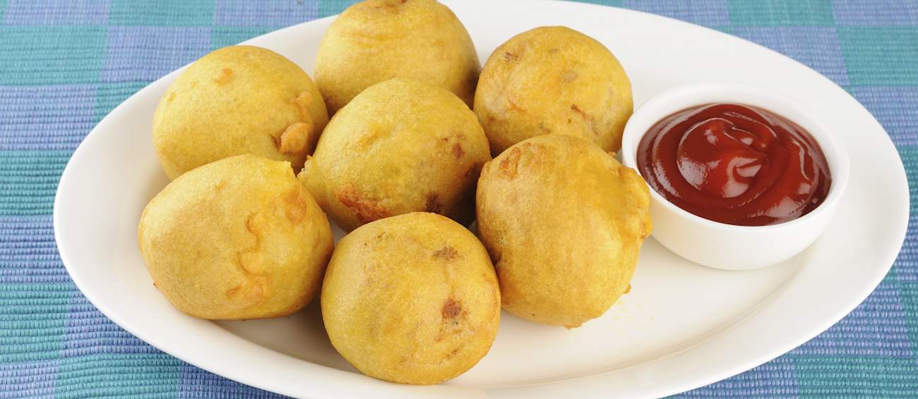 Batata Vada | Traditional Street Food From Maharashtra, India