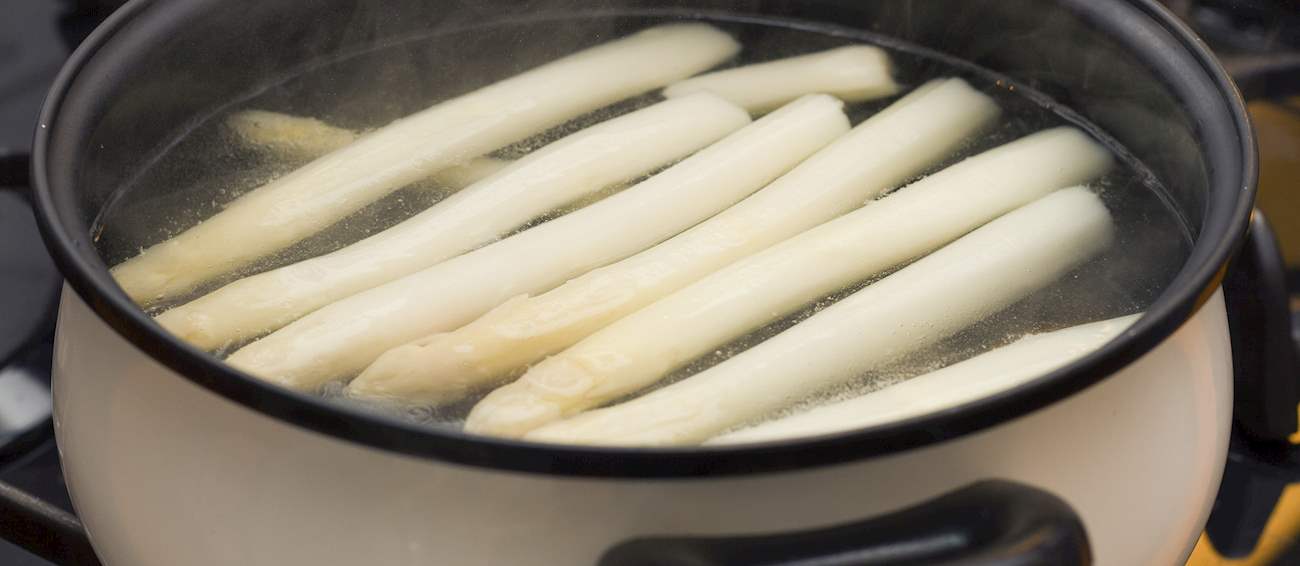Spargel Aus Franken | Local Asparagus From Baden-Württemberg, Germany