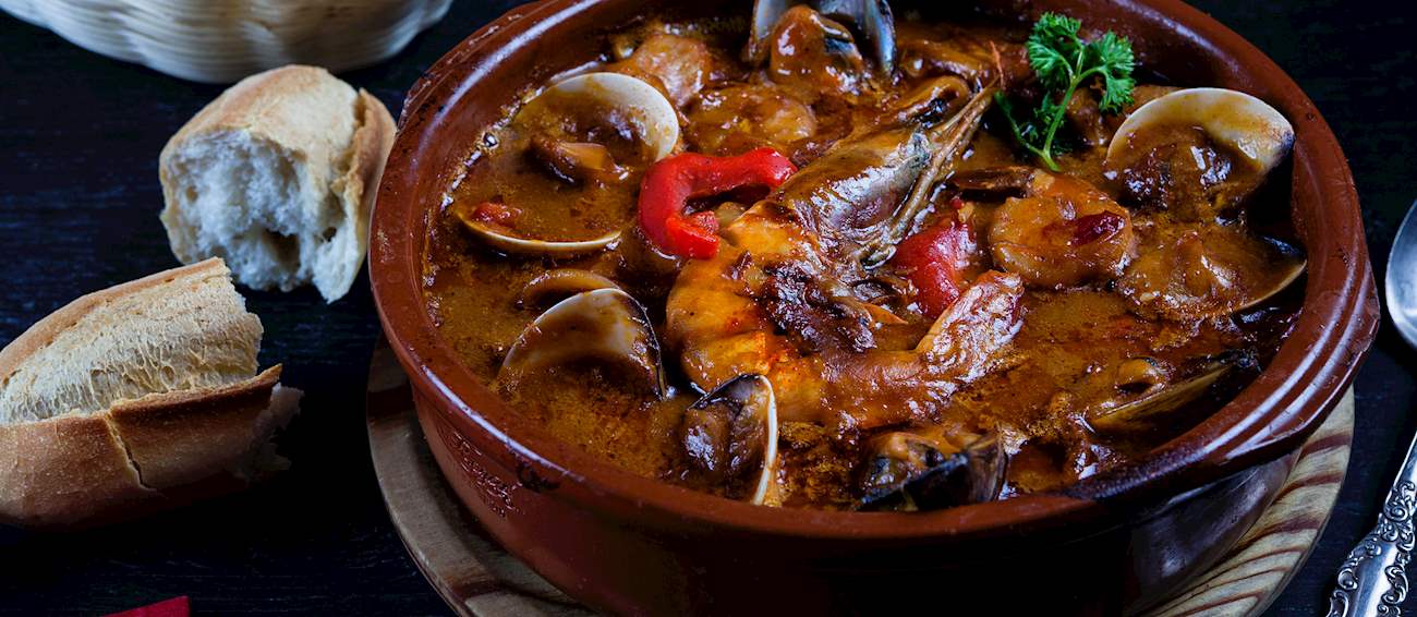 Zarzuela de Mariscos | Traditional Seafood Dish From Catalonia, Spain