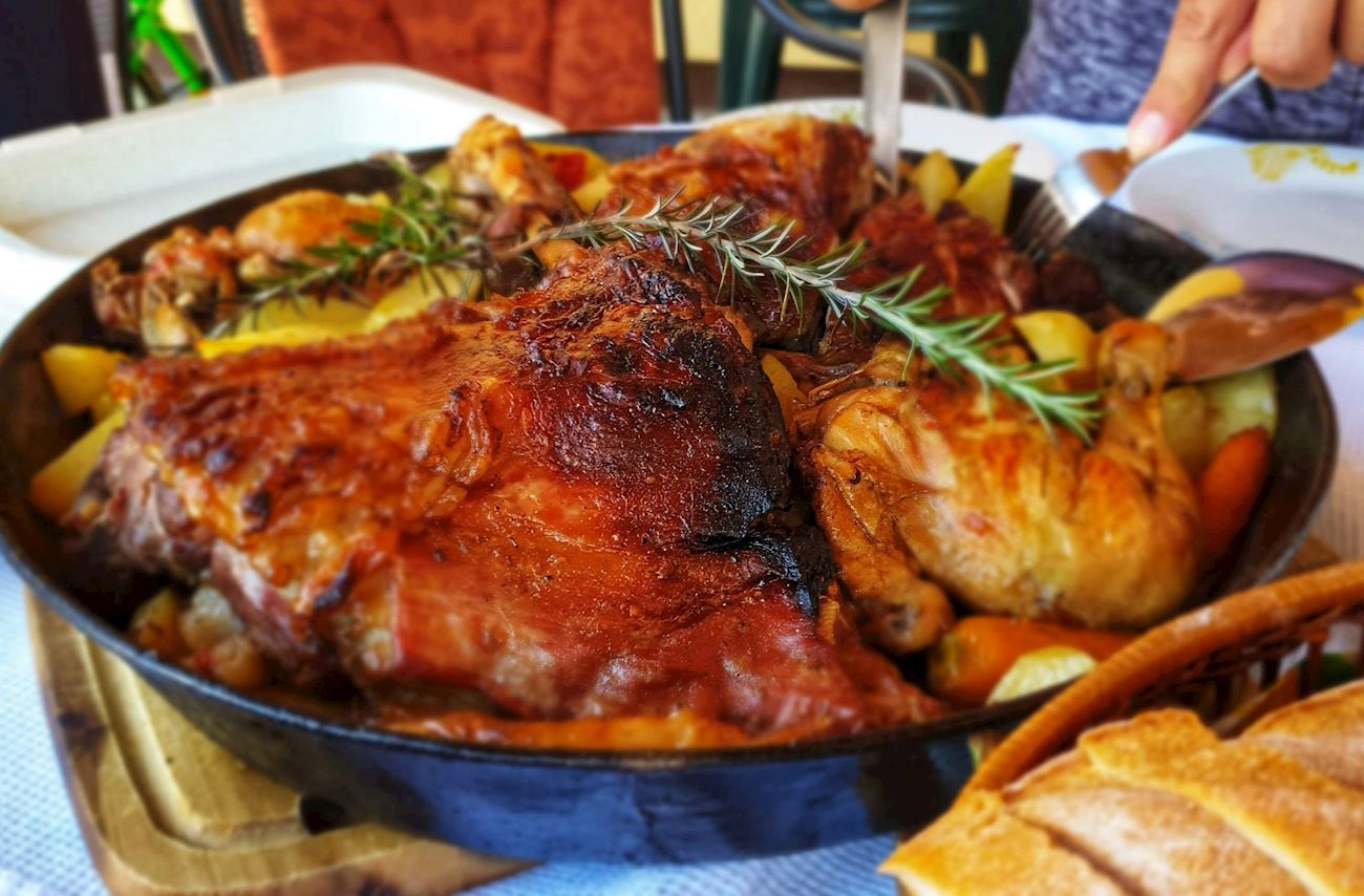 Janjetina Ispod Peke | Traditional Lamb Dish From Dalmatia, Croatia