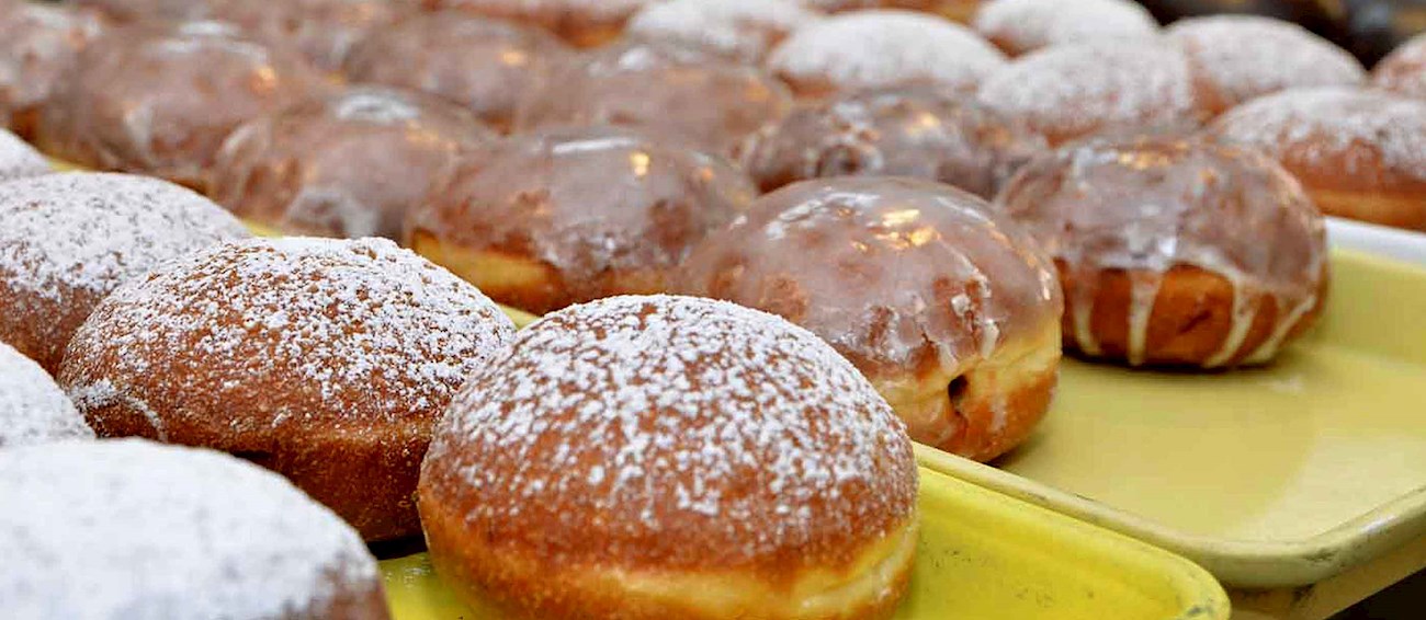 Pączki | Traditional Sweet Pastry From Poland, Central Europe | TasteAtlas