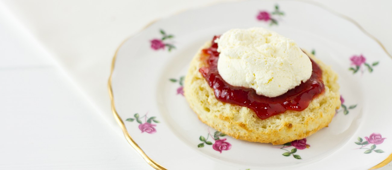 Cornish Cream Tea | Traditional Snack From Cornwall, England