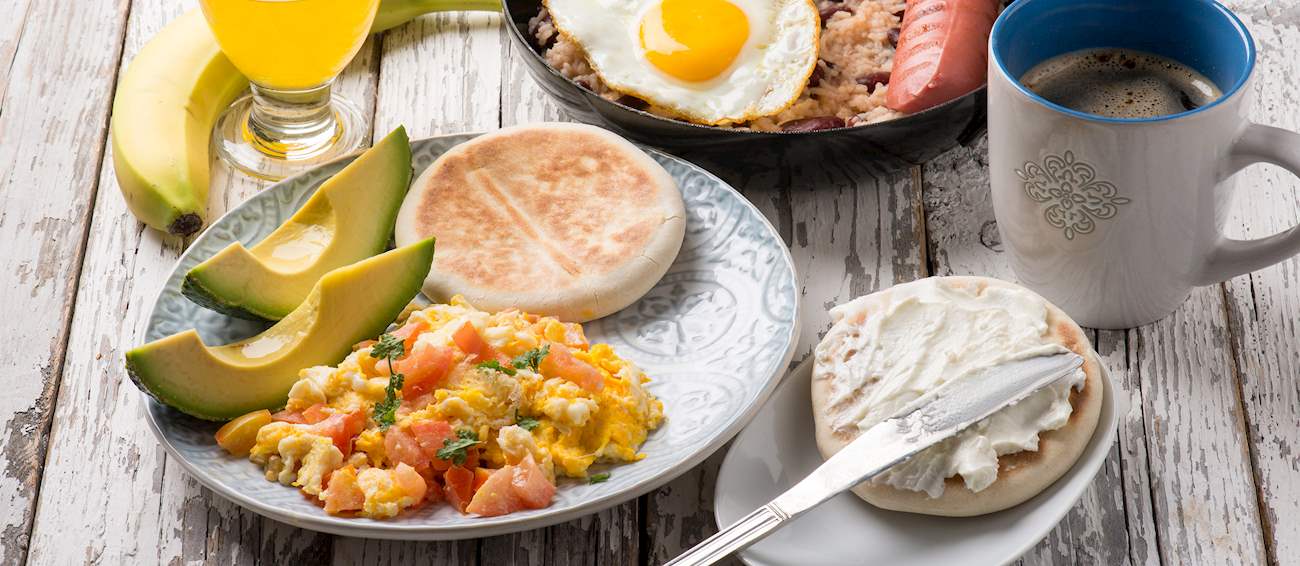Perico Venezolano | Traditional Egg Dish From Venezuela