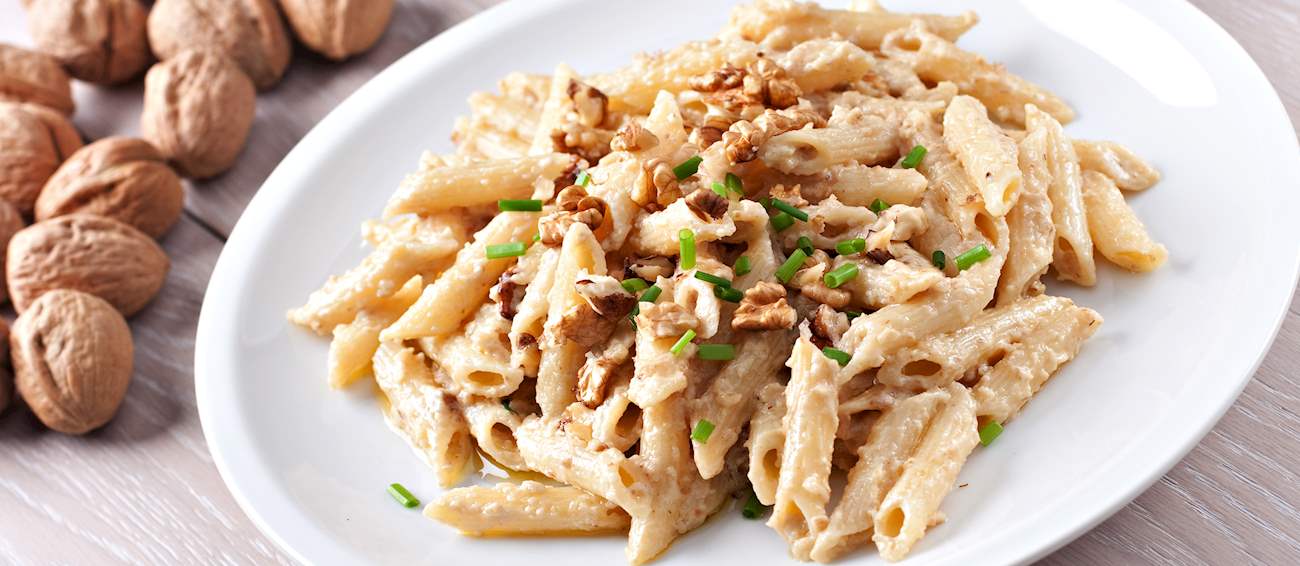 Salsa di Noci | Traditional Sauce From Liguria, Italy