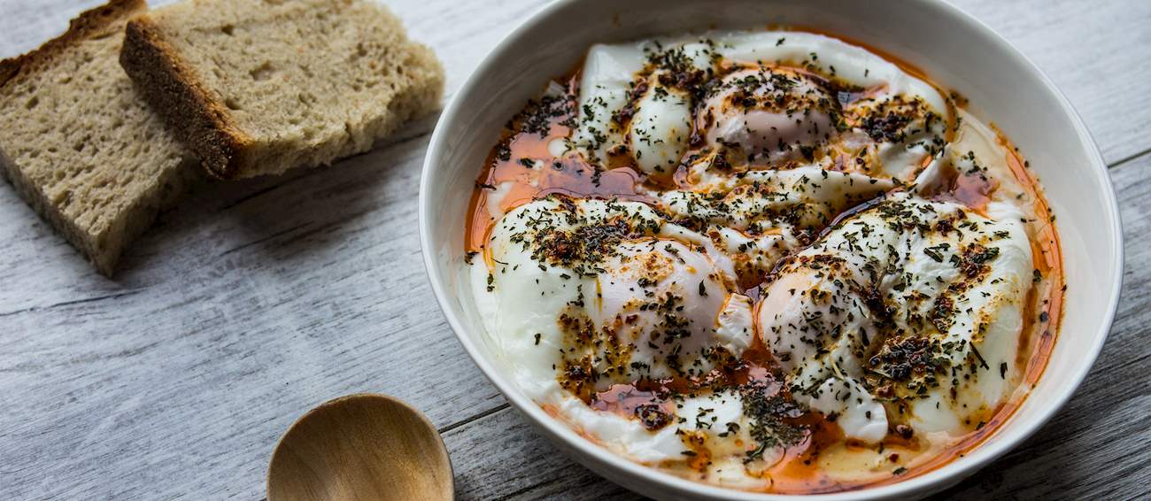 Çilbir | Traditional Egg Dish From Turkiye