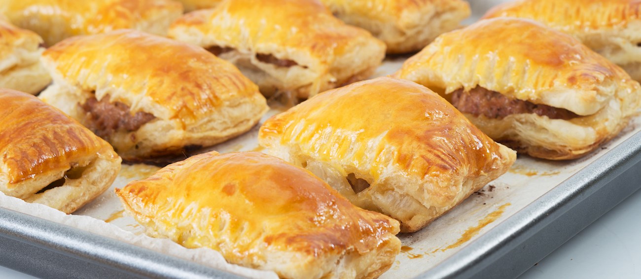 Pâté Chaud | Traditional Savory Pastry From Vietnam, Southeast Asia