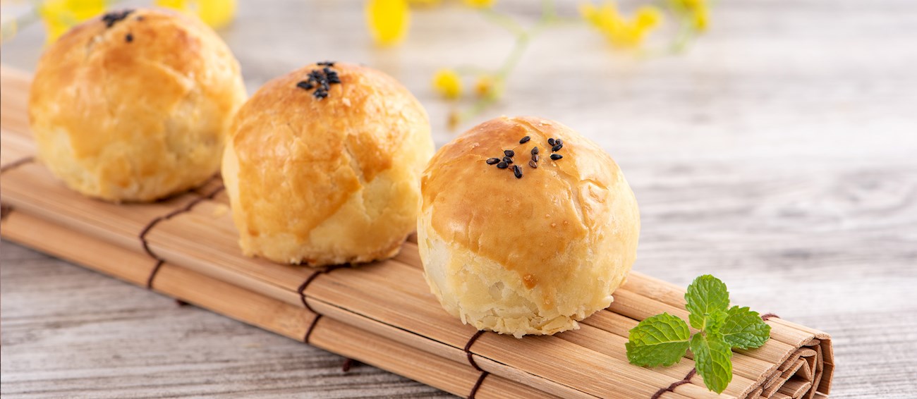 Shanghai Yuebing | Traditional Sweet Pastry From Shanghai, China