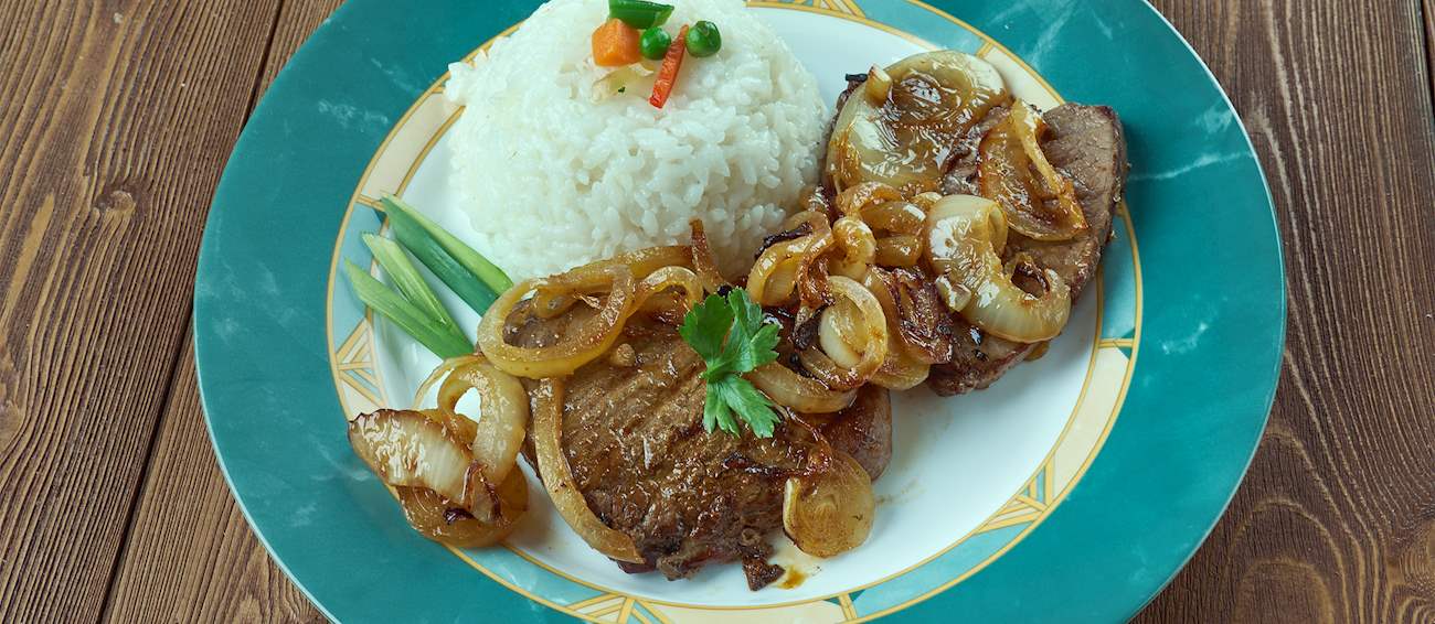 Bistec Encebollado | Traditional Beef Dish From Puerto Rico, Caribbean