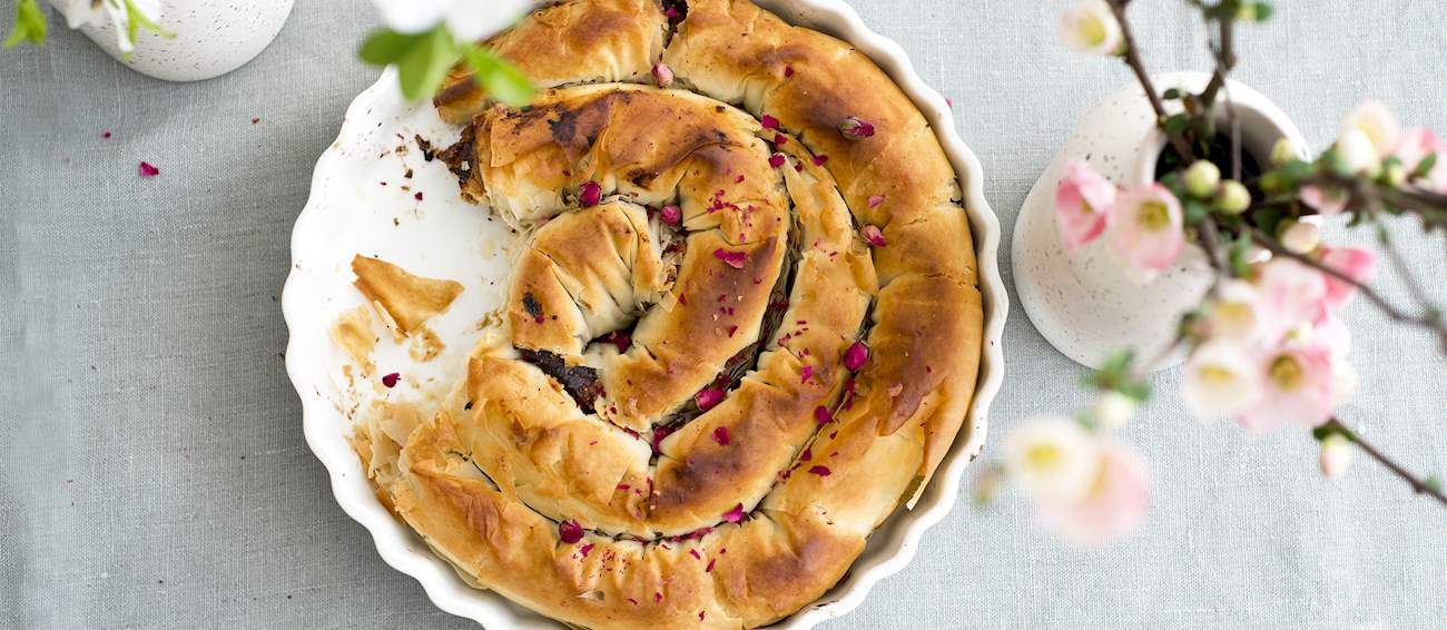 M'hanncha | Traditional Sweet Pastry From Morocco, Maghreb | TasteAtlas