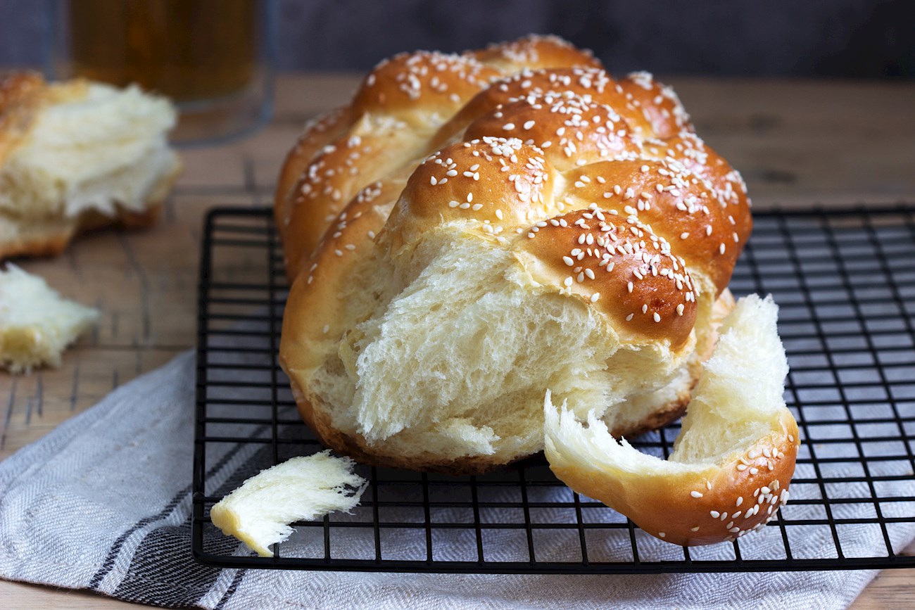 Challah | Traditional Bread From Israel
