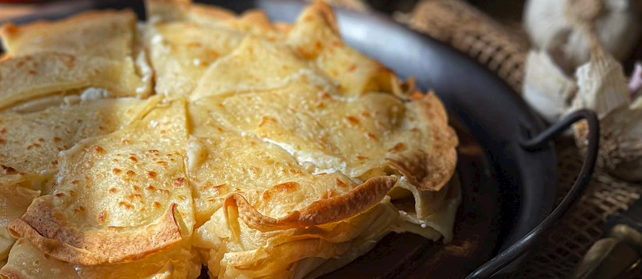 Petulla të Fshira | Traditional Pancake From Korçë County, Albania