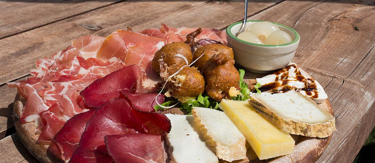 Sciatt | Traditional Appetizer From Valtellina, Italy