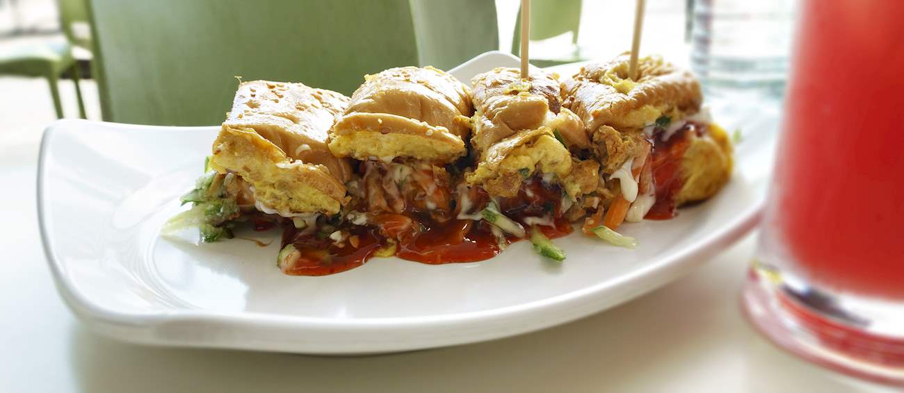 Roti John | Traditional Sandwich From Singapore, Southeast Asia