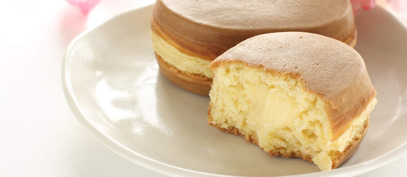Imagawayaki | Traditional Dessert From Japan