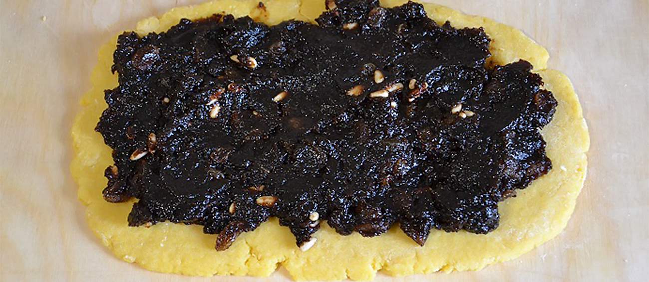 Pinza Bolognese | Traditional Sweet Pastry From Bologna, Italy