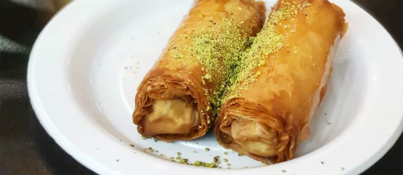 Znoud el Sit | Traditional Sweet Pastry From Lebanon