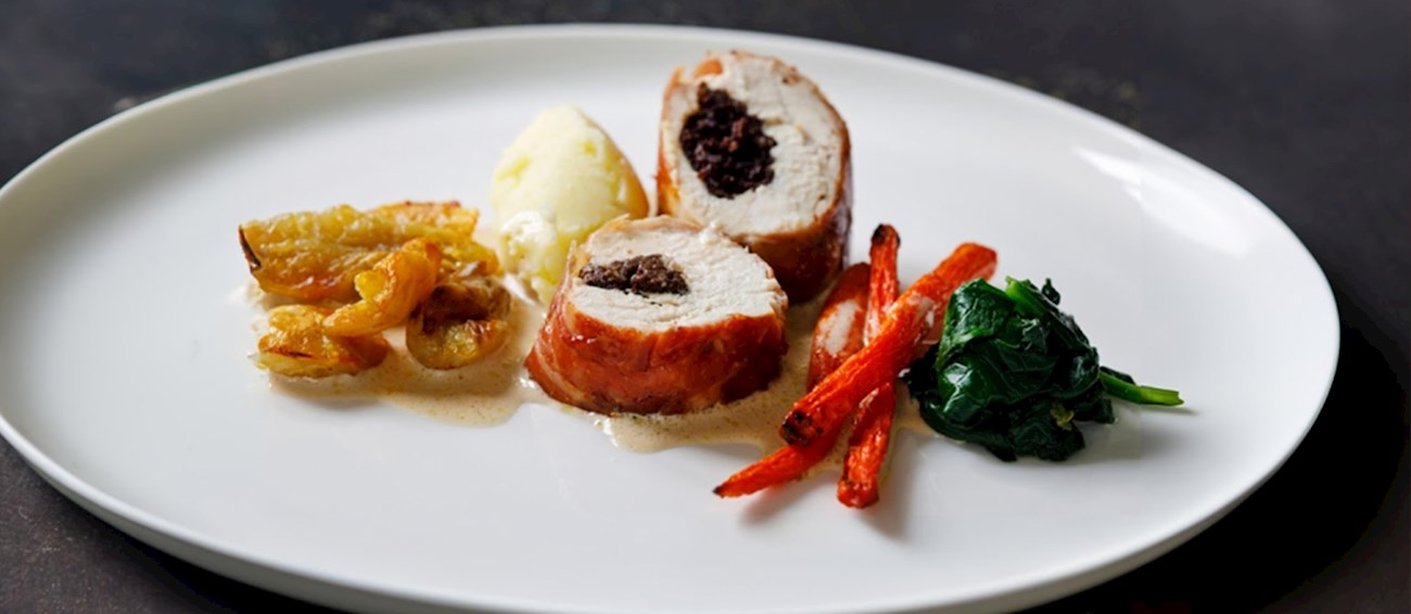 Balmoral Chicken | Traditional Chicken Dish From Scotland, United Kingdom