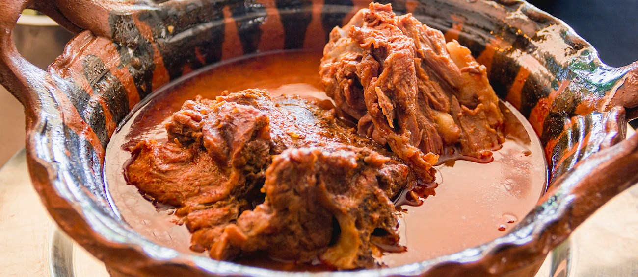 Mole de Caderas | Traditional Stew From Oaxaca, Mexico
