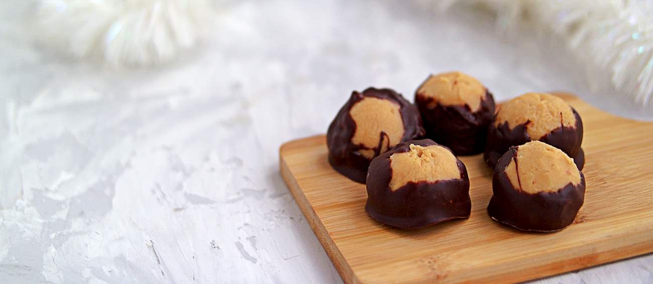 Buckeyes | Traditional Dessert From Ohio, United States of America