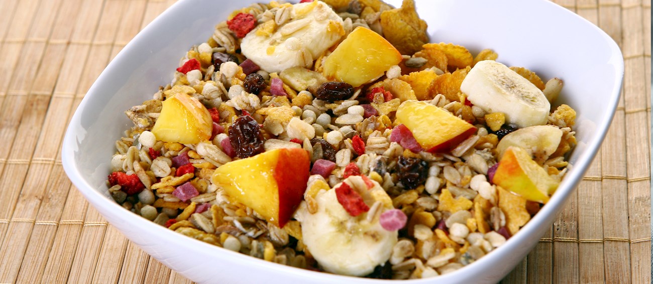 Muesli | Traditional Breakfast From Switzerland, Central Europe