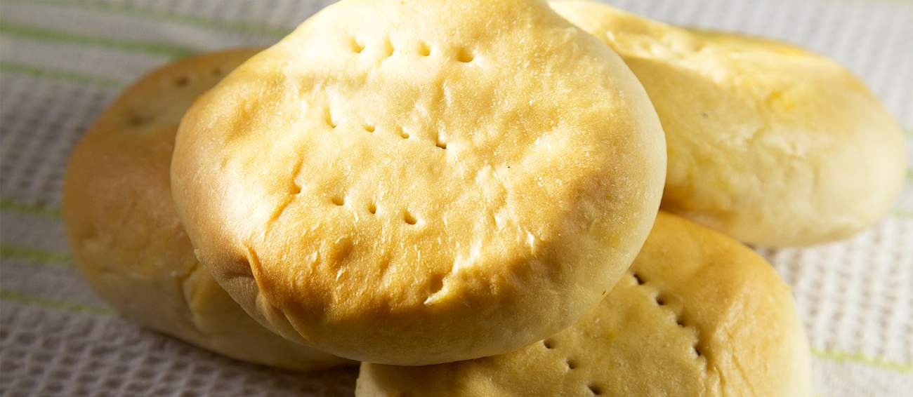 Pan de Coco | Traditional Sweet Bread From Honduras
