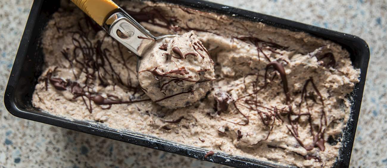 Gianduia Gelato | Traditional Ice Cream From Piedmont, Italy