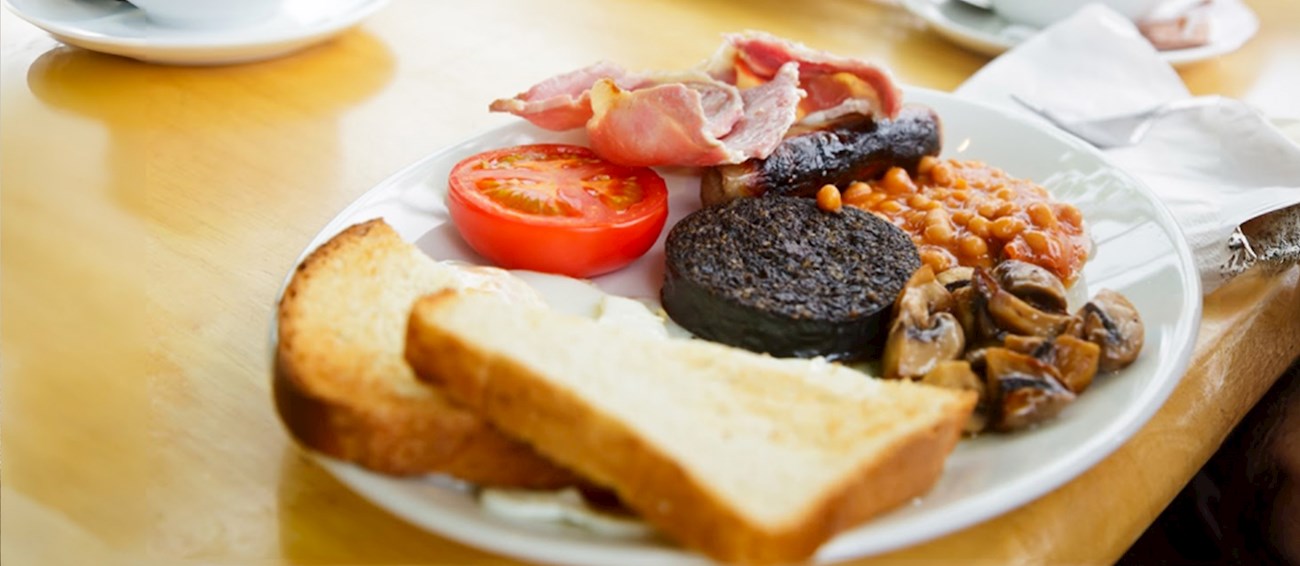 Scottish Breakfast | Traditional Breakfast From Scotland, United Kingdom