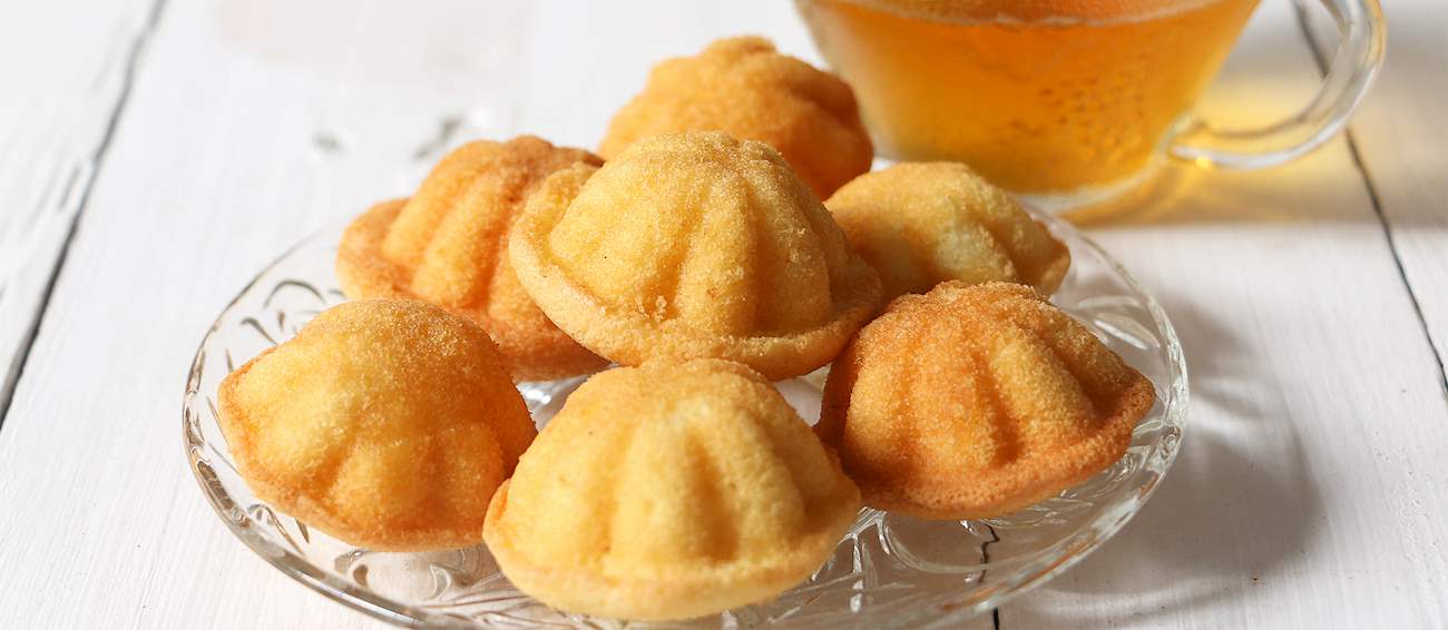 Bahulu | Traditional Dessert From Malaysia, Southeast Asia