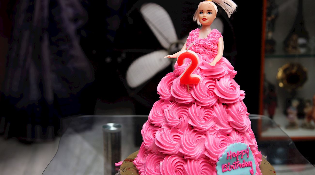 Dolly Varden Cake | Traditional Cake From Australia