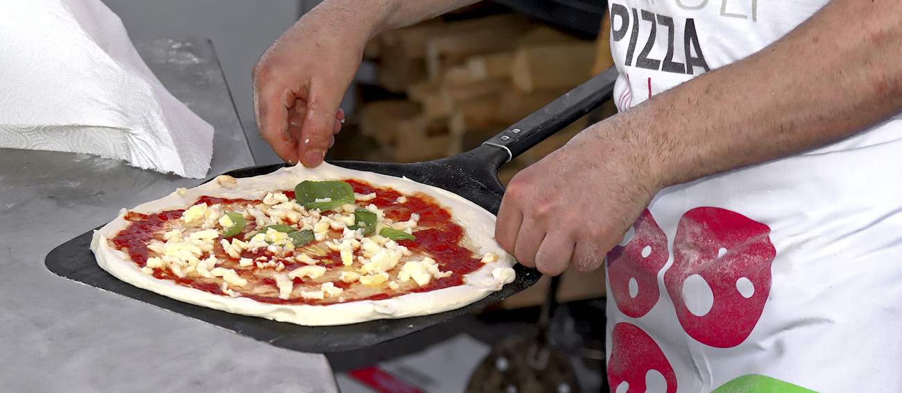 Traditional Italian Pizza | Traditional Pizza From Italy, Western Europe