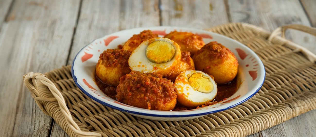Telur Balado | Traditional Egg Dish From West Sumatra, Indonesia