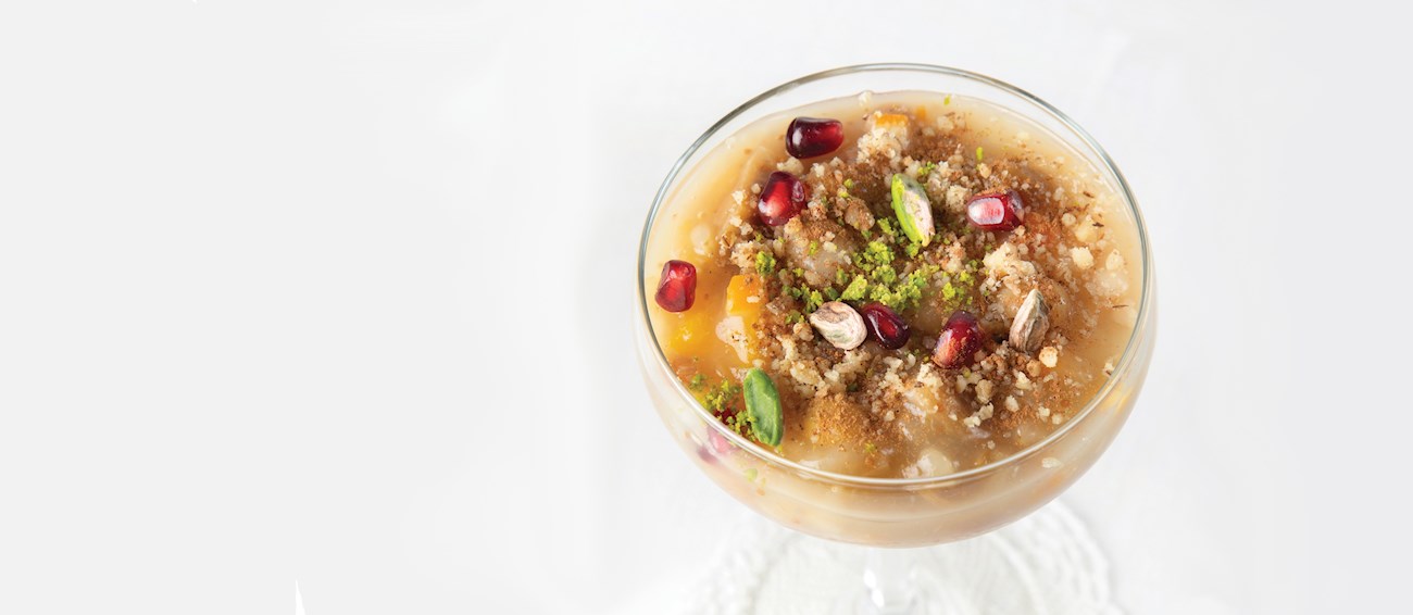 Aşure | Traditional Dessert From Turkiye