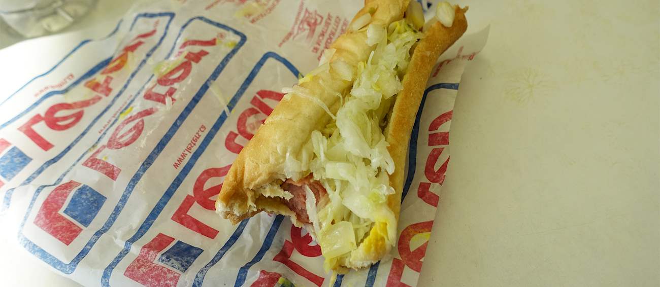 Montréal Hot Dog | Traditional Hot Dog From Montreal, Canada