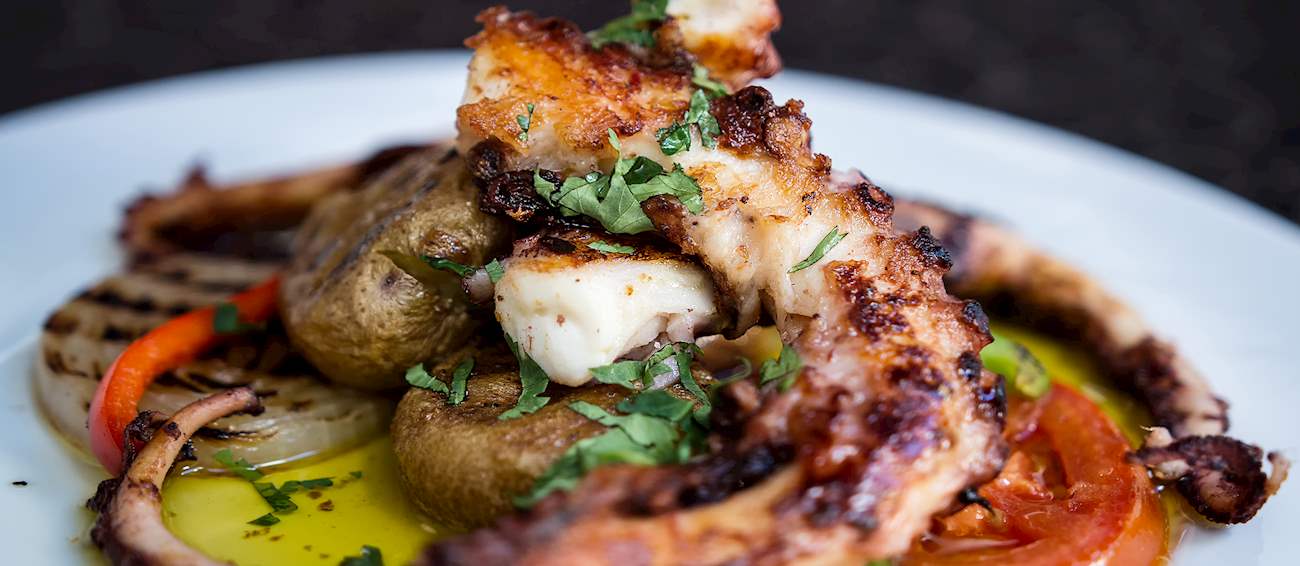 Polvo à Lagareiro | Traditional Octopus Dish From Portugal, Western Europe