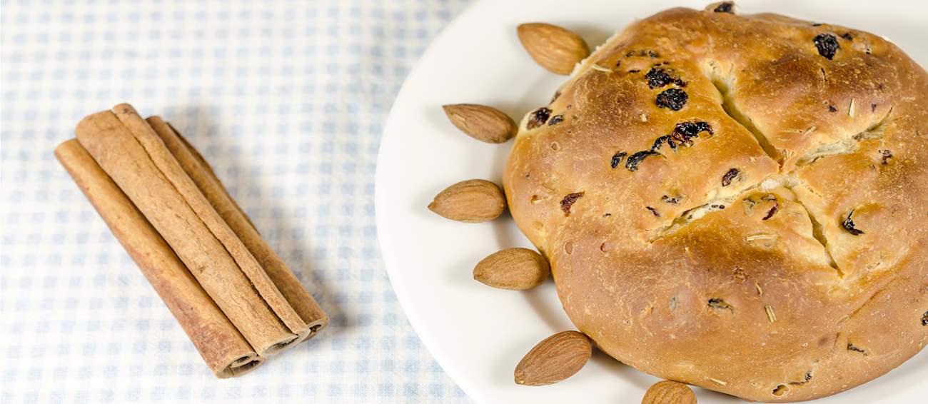 Pan di Ramerino | Traditional Sweet Bread From Tuscany, Italy