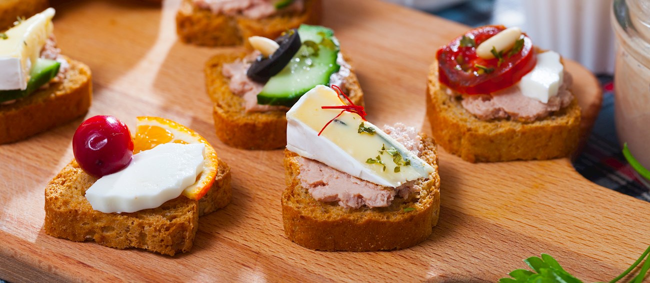 Canapés au Fromage | Traditional Appetizer From France, Western Europe