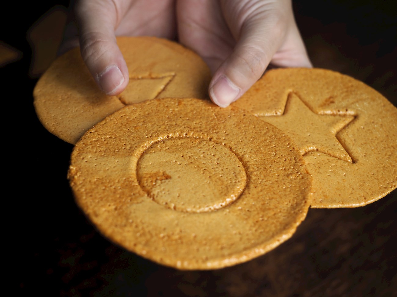 Dalgona Candy | Traditional Dessert From South Korea, East Asia