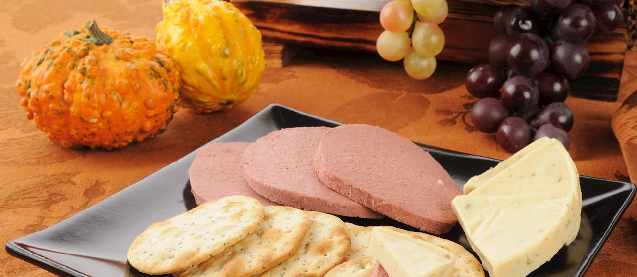 Braunschweiger | Traditional Cooked Sausage From Braunschweig, Germany