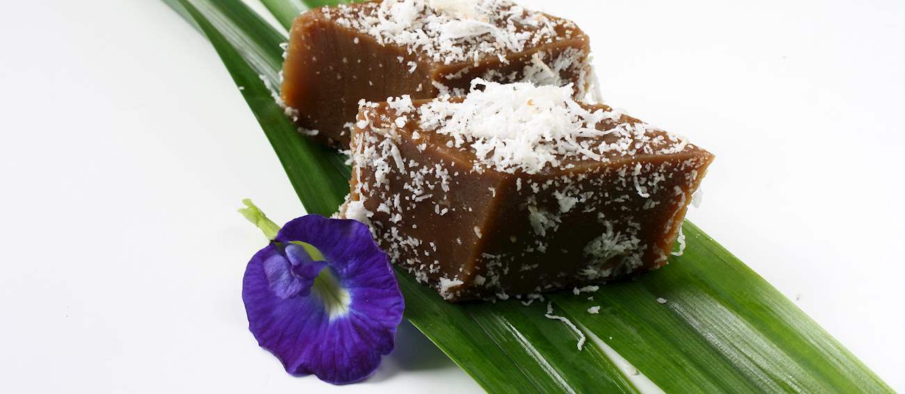 Kuih Kaswi | Traditional Cake From Malaysia, Southeast Asia