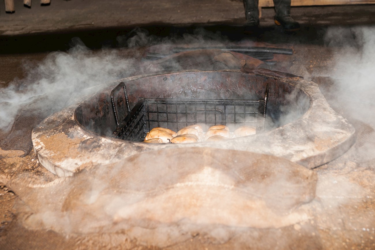 Hāngi | Traditional Technique From New Zealand