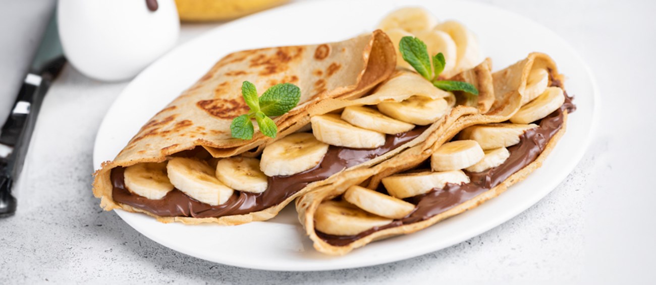 Crêpes Sucrées | Traditional Pancake From France, Western Europe