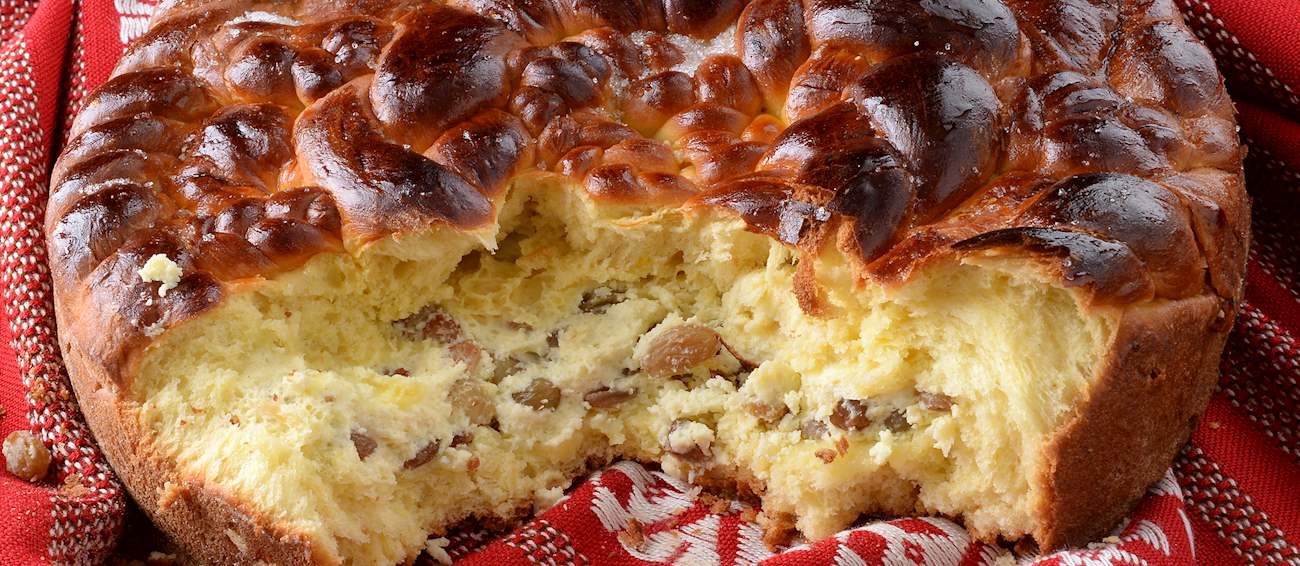 Pască | Traditional Sweet Bread From Romania, Southeastern Europe