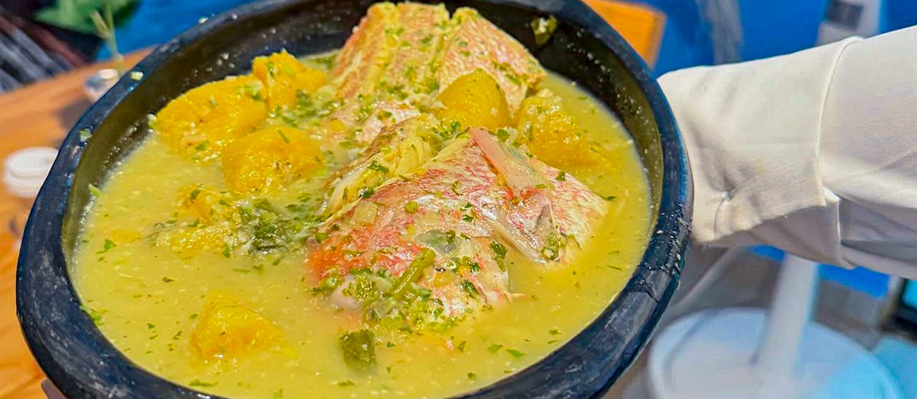 Tapado de Pescado | Traditional Fish Soup From Honduras