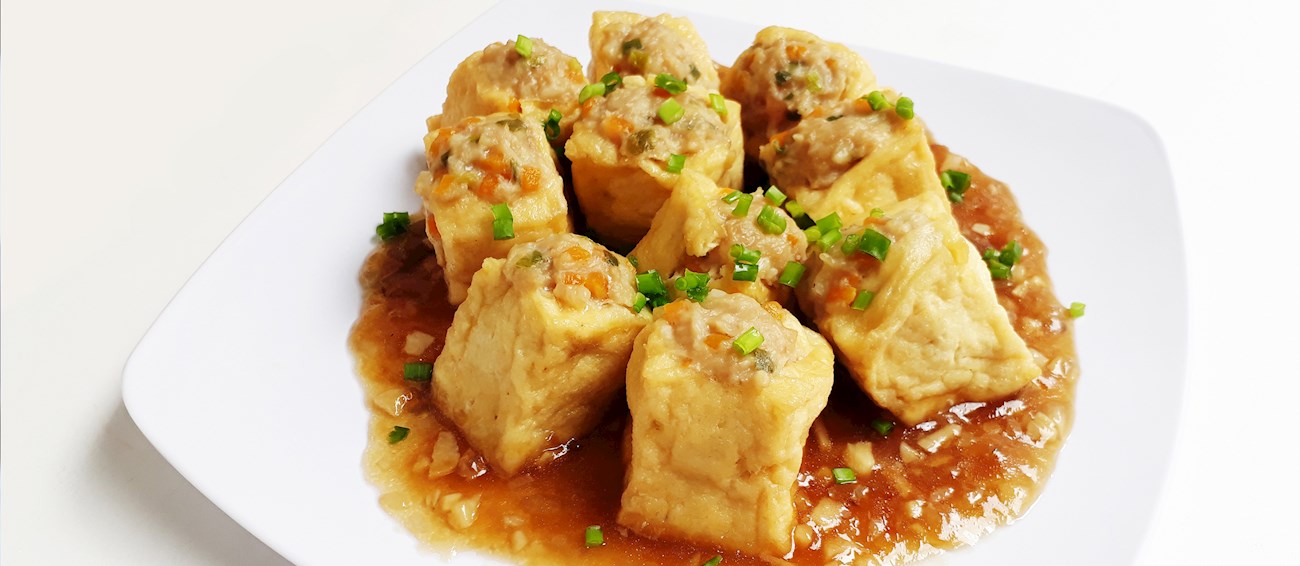 Niàng Dòufu | Traditional Snack From Guangdong, China