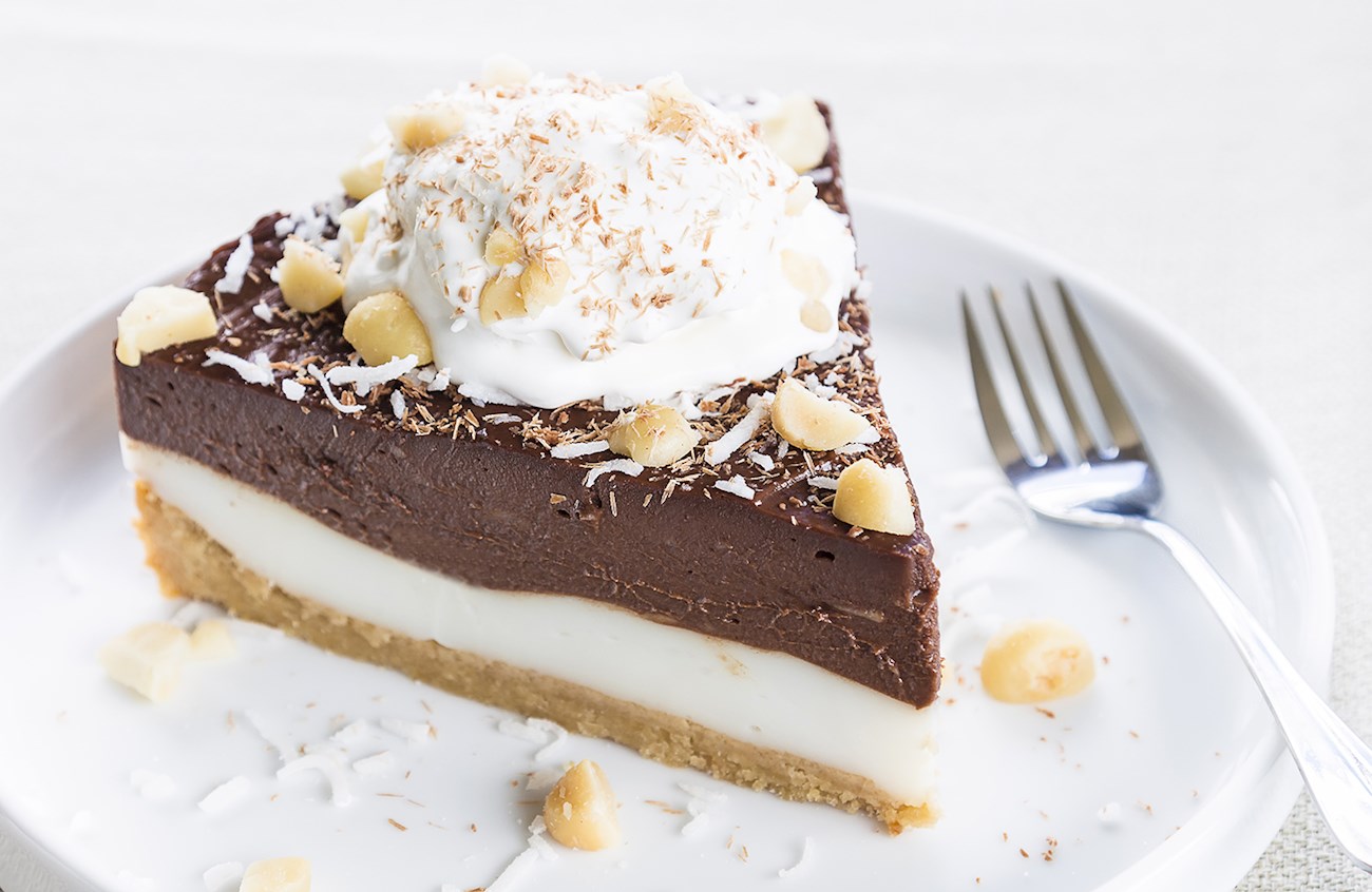 Haupia Pie | Traditional Sweet Pie From Hawaii, United States of America